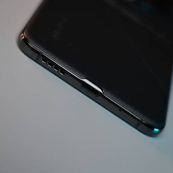 Tecno Phantom V Flip - Full Specifications & Price in India (19th March ...