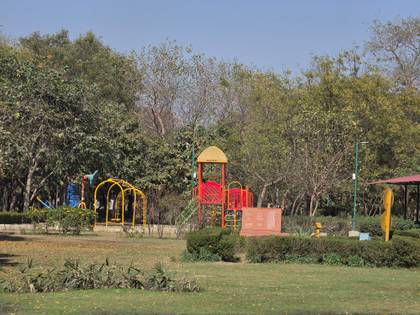 Apple iPhone 16 Pro vs Samsung Galaxy S26 Ultra : Specs Comparison ...