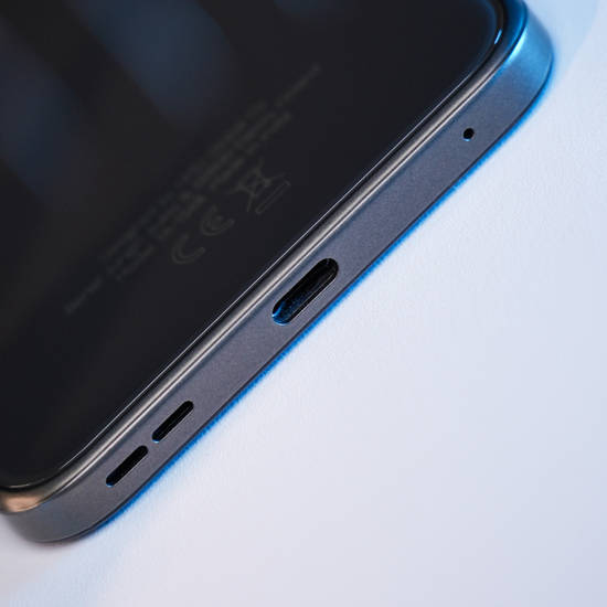 Nokia C32 Images, Official Pictures, Photo Gallery | 91mobiles.com