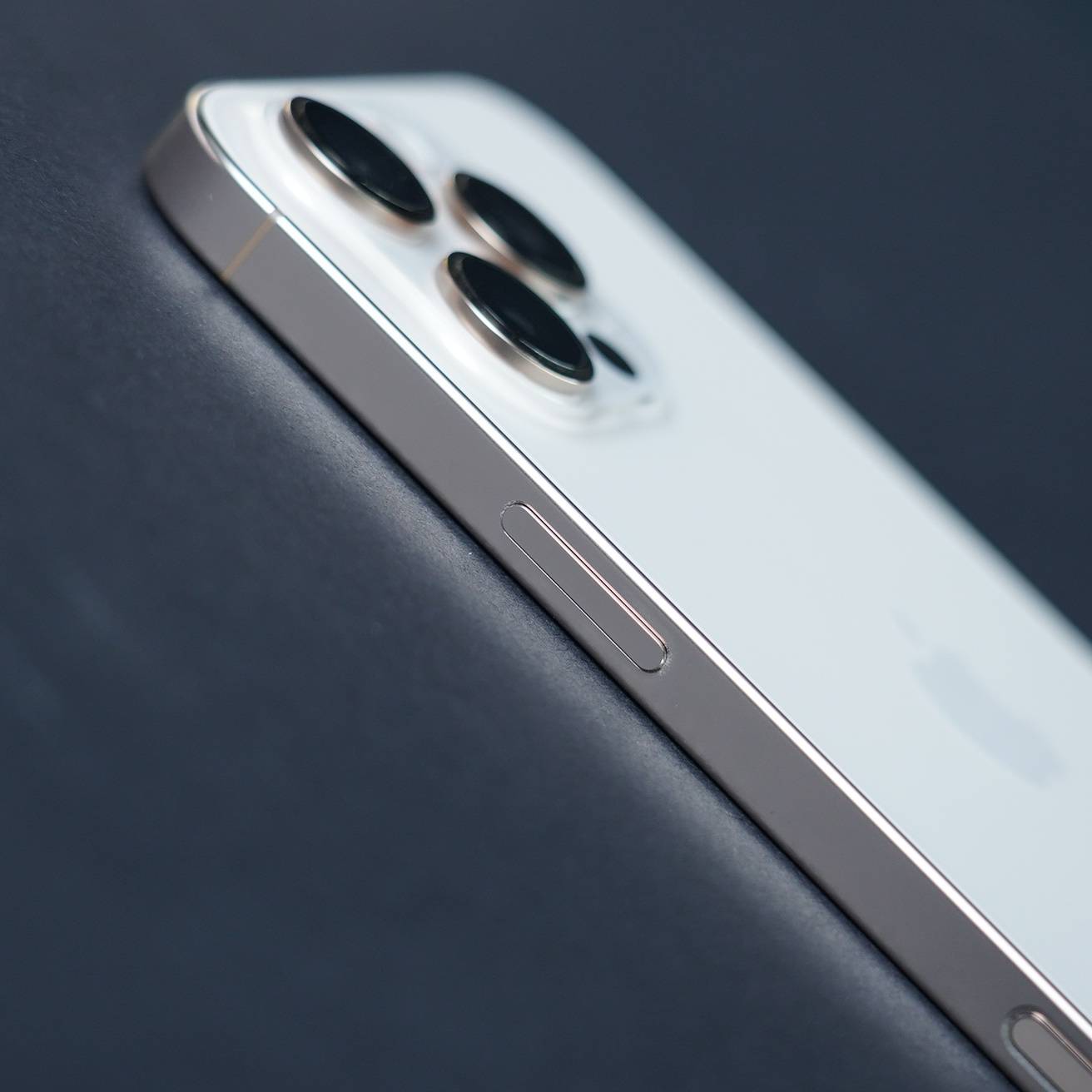 List of ProMotion iPhones with 120Hz high refresh rate display ...