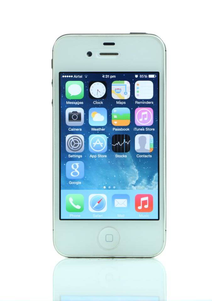 Apple iPhone 4s 32GB - 360 Degree View, 3D Image View | 91mobiles.com